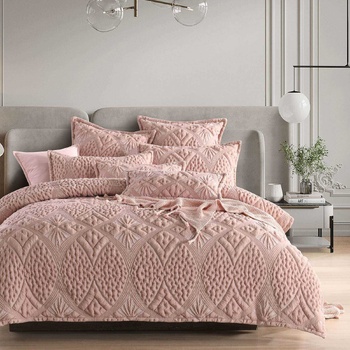 Pink Quilt Covers | Manchester Collection